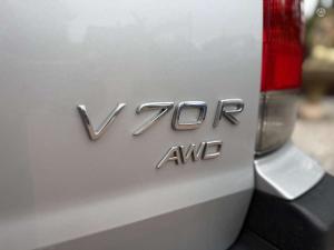 Pelēks Volvo V70 2004 Vilkaviškis, ar dzinēja tilpumu 2.52 L un nobraukumu 272 tūkst. km par 7950 €, foto 9 vietnē AUTOMOTO.COM.LV