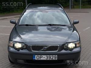 Pelēks Volvo V70 2004 Jūrmala, ar dzinēja tilpumu 2.40 L un nobraukumu 325 tūkst. km par 1690 €, foto 10 vietnē AUTOMOTO.COM.LV