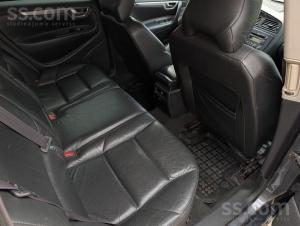 Pelēks Volvo V70 2004 Jūrmala, ar dzinēja tilpumu 2.40 L un nobraukumu 325 tūkst. km par 1690 €, foto 16 vietnē AUTOMOTO.COM.LV
