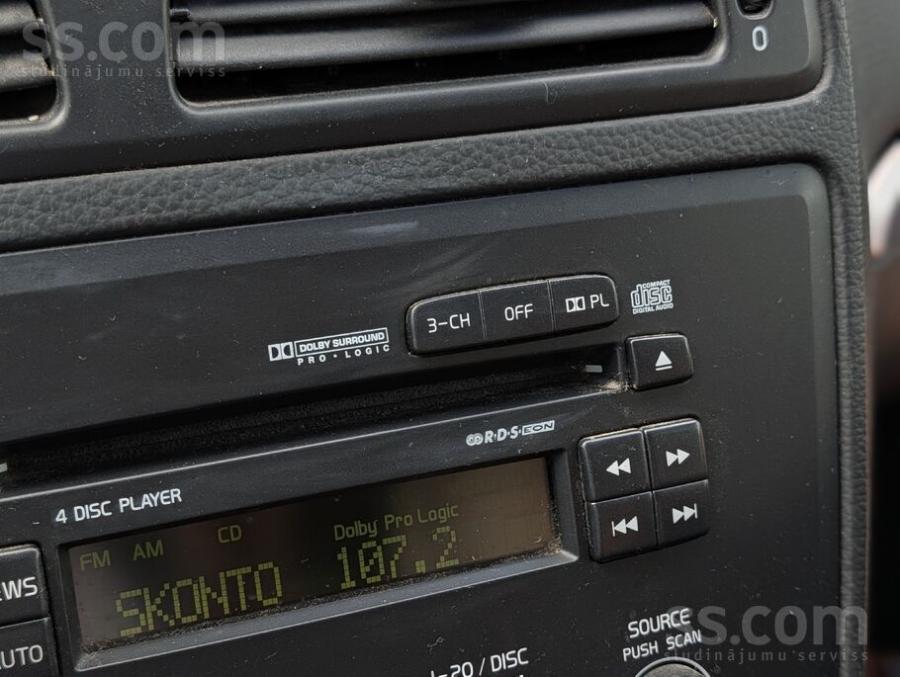 Pelēks Volvo V70 2004 Jūrmala, ar dzinēja tilpumu 2.40 L un nobraukumu 325 tūkst. km par 1690 €, foto 23 vietnē AUTOMOTO.COM.LV