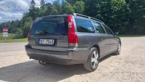 Pelēks Volvo V70 2004 Alūksne, ar dzinēja tilpumu 2.40 L un nobraukumu 0 tūkst. km par 1750 €, foto 6 vietnē AUTOMOTO.COM.LV