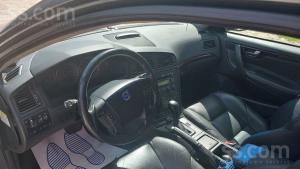 Pelēks Volvo V70 2004 Alūksne, ar dzinēja tilpumu 2.40 L un nobraukumu 0 tūkst. km par 1750 €, foto 15 vietnē AUTOMOTO.COM.LV