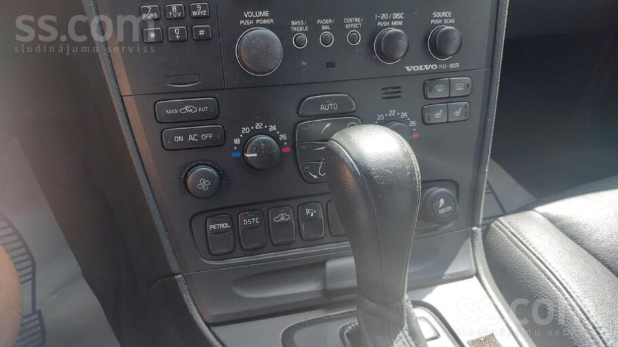 Pelēks Volvo V70 2004 Alūksne, ar dzinēja tilpumu 2.40 L un nobraukumu 0 tūkst. km par 1750 €, foto 22 vietnē AUTOMOTO.COM.LV