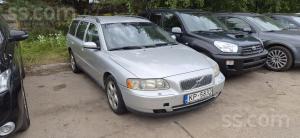 Pelēks Volvo V70 2004 Rīga, ar dzinēja tilpumu 2.50 L un nobraukumu 404 tūkst. km par 600 €, foto 1 vietnē AUTOMOTO.COM.LV