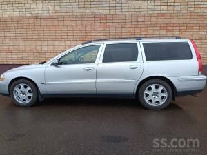 Pelēks Volvo V70 2005 Rīga, ar dzinēja tilpumu 2.40 L un nobraukumu 307 tūkst. km par 2150 €, foto 4 vietnē AUTOMOTO.COM.LV