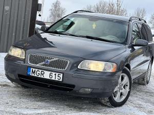 Pelēks Volvo V70 2005 Šauļi, ar dzinēja tilpumu 2.40 L un nobraukumu 295 tūkst. km par 2650 €, foto 7 vietnē AUTOMOTO.COM.LV