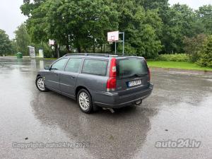 Серый Вольво В70 2005 в Муствеэ, объемом двигателя 2.40 л и пробегом 0 тыс. км за 1250 €, фото 5 на AUTOMOTO.COM.LV
