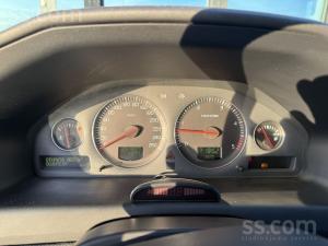Серый Вольво В70 2005 в Тукумс, объемом двигателя 2.40 л и пробегом 351 тыс. км за 800 €, фото 14 на AUTOMOTO.COM.LV