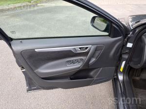 Pelēks Volvo V70 2005 Ogre, ar dzinēja tilpumu 2.40 L un nobraukumu 300 tūkst. km par 3250 €, foto 12 vietnē AUTOMOTO.COM.LV
