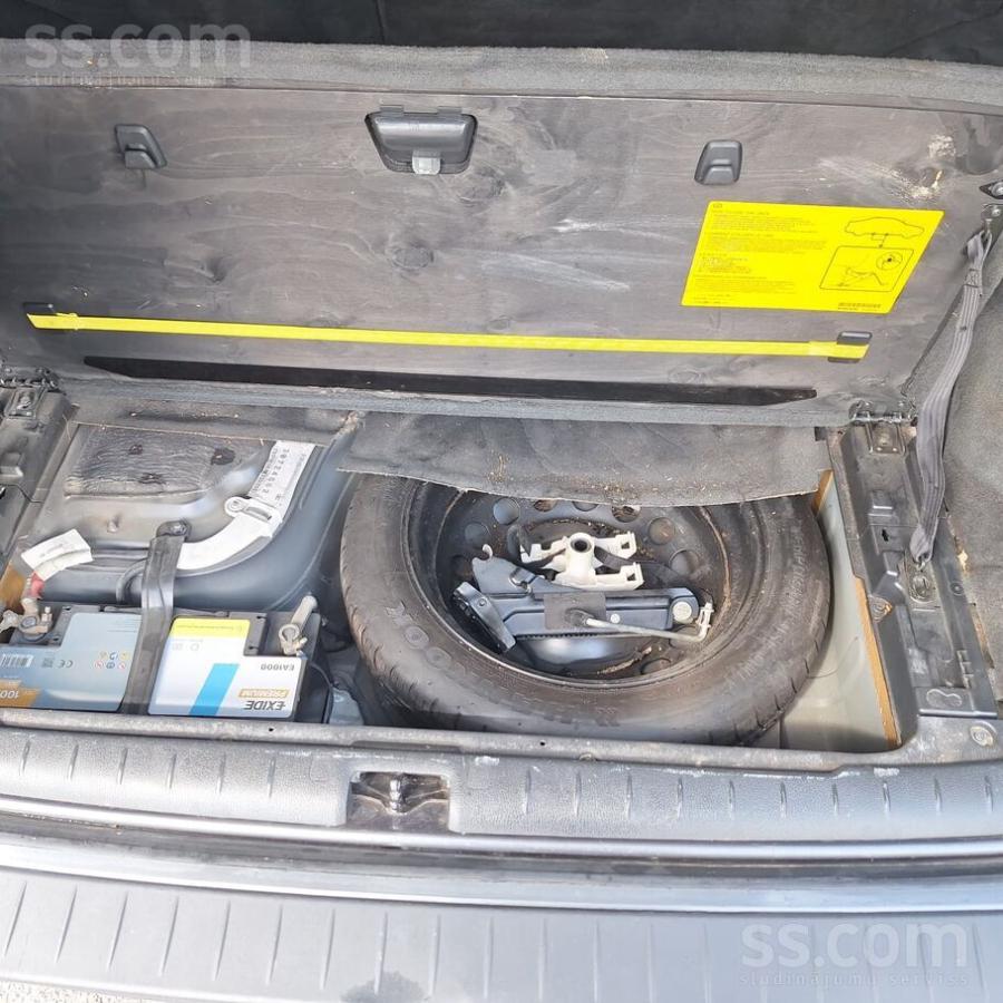 Pelēks Volvo V70 2005 Rīga, ar dzinēja tilpumu 2.40 L un nobraukumu 356 tūkst. km par 2700 €, foto 9 vietnē AUTOMOTO.COM.LV