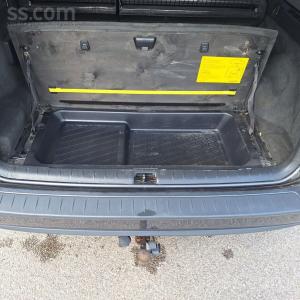 Pelēks Volvo V70 2005 Rīga, ar dzinēja tilpumu 2.40 L un nobraukumu 356 tūkst. km par 2700 €, foto 12 vietnē AUTOMOTO.COM.LV