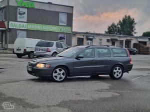 Серый Вольво В70 2005 в Алитус, объемом двигателя 2.40 л и пробегом 409 тыс. км за 1650 €, фото  на AUTOMOTO.COM.LV