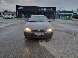 Серый Вольво В70 2005 в Алитус, объемом двигателя 2.40 л и пробегом 409 тыс. км за 1650 €, фото 4 на AUTOMOTO.COM.LV