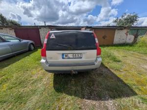 Pelēks Volvo V70 2005 Jēkabpils, ar dzinēja tilpumu 2.40 L un nobraukumu 341 tūkst. km par 1670 €, foto 9 vietnē AUTOMOTO.COM.LV