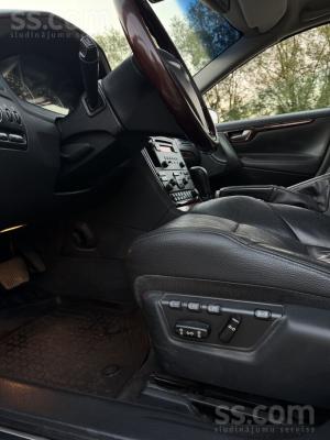 Pelēks Volvo V70 2005 Rīga, ar dzinēja tilpumu 2.40 L un nobraukumu 0 tūkst. km par 2570 €, foto 14 vietnē AUTOMOTO.COM.LV