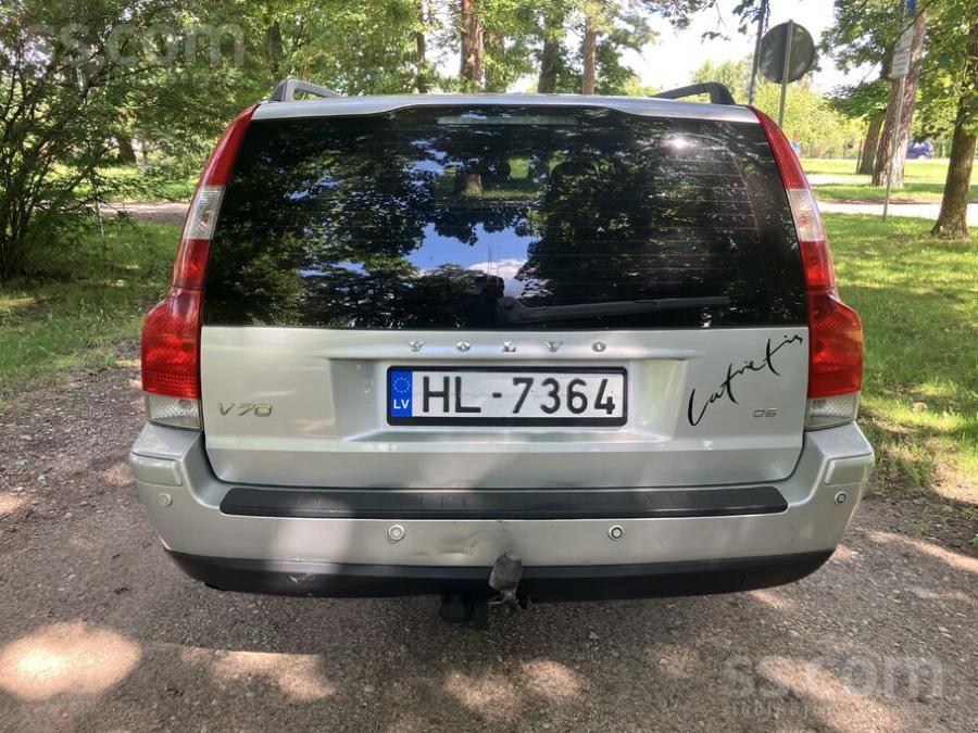 Серый Вольво В70 2005 в Елгава, объемом двигателя 2.40 л и пробегом 397 тыс. км за 1750 €, фото 6 на AUTOMOTO.COM.LV