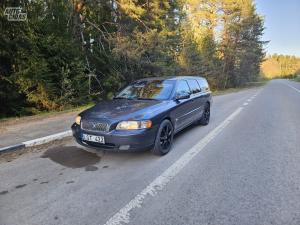 Pelēks Volvo V70 2005 Viļņa, ar dzinēja tilpumu 2.40 L un nobraukumu 460 tūkst. km par 1950 €, foto 6 vietnē AUTOMOTO.COM.LV