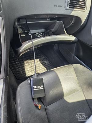 Pelēks Volvo V70 2005 Viļņa, ar dzinēja tilpumu 2.40 L un nobraukumu 460 tūkst. km par 1950 €, foto 13 vietnē AUTOMOTO.COM.LV