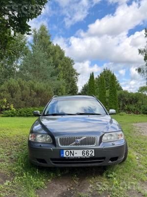 Grey Volvo V70 2005 in Limbazi, with an engine capacity of 2.40 L and mileage of 460 thousand km for 1000 €, photo  on AUTOMOTO.COM.LV