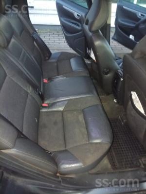 Pelēks Volvo V70 2005 Rīga, ar dzinēja tilpumu 2.40 L un nobraukumu 529 tūkst. km par 1200 €, foto 7 vietnē AUTOMOTO.COM.LV