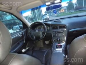 Pelēks Volvo V70 2005 Rīga, ar dzinēja tilpumu 2.40 L un nobraukumu 529 tūkst. km par 1200 €, foto 9 vietnē AUTOMOTO.COM.LV