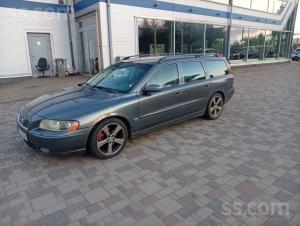Grey Volvo V70 2005 in Riga, with an engine capacity of 2.40 L and mileage of 529 thousand km for 1200 €, photo  on AUTOMOTO.COM.LV