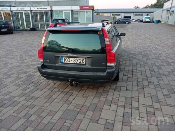 Grey Volvo V70 2005 in Riga, with an engine capacity of 2.40 L and mileage of 529 thousand km for 1200 €, photo 5 on AUTOMOTO.COM.LV
