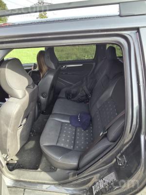 Grey Volvo V70 2005 in Riga, with an engine capacity of 2.40 L and mileage of 262 thousand km for 2799 €, photo 7 on AUTOMOTO.COM.LV