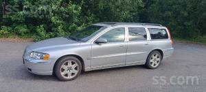 Pelēks Volvo V70 2005 Rīga, ar dzinēja tilpumu 2.40 L un nobraukumu 368 tūkst. km par 1400 €, foto  vietnē AUTOMOTO.COM.LV