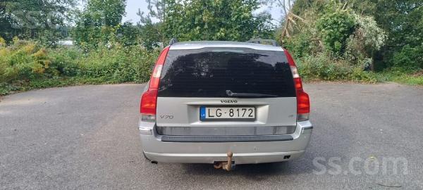 Вольво В70 2005 в Рига на AUTOMOTO.COM.LV Серый Вольво В70 2005 в Рига, объемом двигателя 2.40 л и пробегом 368 тыс. км за 1400 €, фото 5 на AUTOMOTO.COM.LV