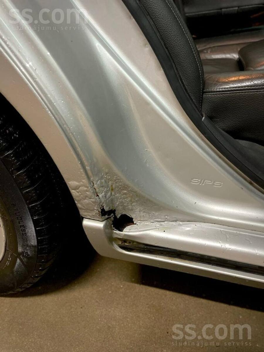 Pelēks Volvo V70 2005 Ogre, ar dzinēja tilpumu 2.40 L un nobraukumu 283 tūkst. km par 1350 €, foto 13 vietnē AUTOMOTO.COM.LV