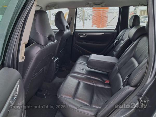 Pelēks Volvo V70 2006 Paide, ar dzinēja tilpumu 0.00 L un nobraukumu 386 tūkst. km par 3250 €, foto 10 vietnē AUTOMOTO.COM.LV