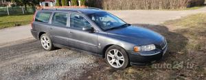Grey Volvo V70 2006 in Keila, with an engine capacity of 2.40 L and mileage of 383 thousand km for 2500 €, photo 7 on AUTOMOTO.COM.LV