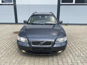 Grey Volvo V70 2006 in Balvi, with an engine capacity of 2.40 L and mileage of 351 thousand km for 2440 €, photo  on AUTOMOTO.COM.LV