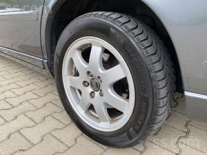 Grey Volvo V70 2006 in Balvi, with an engine capacity of 2.40 L and mileage of 351 thousand km for 2440 €, photo 16 on AUTOMOTO.COM.LV