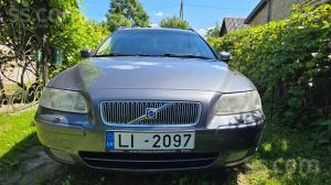 Grey Volvo V70 2006 in Riga, with an engine capacity of 2.40 L and mileage of 352 thousand km for 1400 €, photo  on AUTOMOTO.COM.LV
