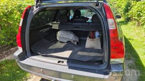 Grey Volvo V70 2006 in Riga, with an engine capacity of 2.40 L and mileage of 352 thousand km for 1400 €, photo 12 on AUTOMOTO.COM.LV