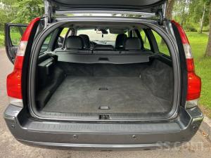 Grey Volvo V70 2006 in Rezekne, with an engine capacity of 2.40 L and mileage of 270 thousand km for 3350 €, photo 13 on AUTOMOTO.COM.LV