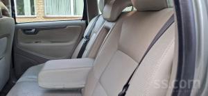 Grey Volvo V70 2006 in Daugavpils, with an engine capacity of 2.40 L and mileage of 376 thousand km for 1700 €, photo 22 on AUTOMOTO.COM.LV