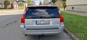 Grey Volvo V70 2006 in Daugavpils, with an engine capacity of 2.40 L and mileage of 443 thousand km for 1800 €, photo 7 on AUTOMOTO.COM.LV