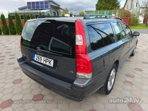 Grey Volvo V70 2006 in Paide, with an engine capacity of 2.40 L and mileage of 289 thousand km for 3990 €, photo 5 on AUTOMOTO.COM.LV