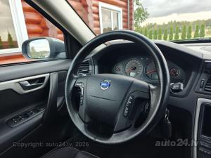 Grey Volvo V70 2006 in Paide, with an engine capacity of 2.40 L and mileage of 289 thousand km for 3990 €, photo 10 on AUTOMOTO.COM.LV
