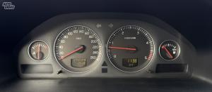 Grey Volvo V70 2006 in Vilnius, with an engine capacity of 2.40 L and mileage of 371 thousand km for 1850 €, photo 14 on AUTOMOTO.COM.LV