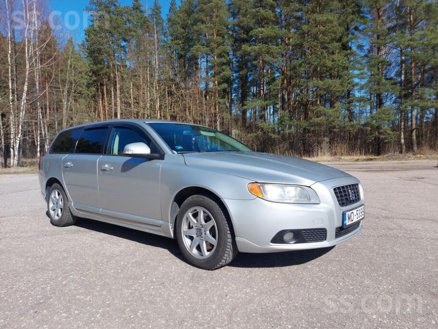 Pelēks Volvo V70 2007 Jūrmala, ar dzinēja tilpumu 2.40 L un nobraukumu 332 tūkst. km par 3950 €, foto 18 vietnē AUTOMOTO.COM.LV