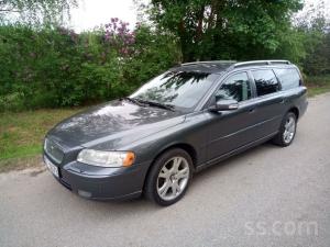 Grey Volvo V70 2007 in Ludza, with an engine capacity of 2.40 L and mileage of 253 thousand km for 670 €, photo 2 on AUTOMOTO.COM.LV