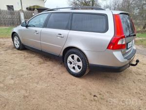 Pelēks Volvo V70 2007 Daugavpils, ar dzinēja tilpumu 2.40 L un nobraukumu 389 tūkst. km par 3650 €, foto 7 vietnē AUTOMOTO.COM.LV