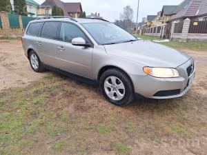 Pelēks Volvo V70 2007 Daugavpils, ar dzinēja tilpumu 2.40 L un nobraukumu 389 tūkst. km par 3650 €, foto 8 vietnē AUTOMOTO.COM.LV