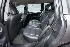 Grey Volvo V70 2007 in Tukums, with an engine capacity of 2.40 L and mileage of 0 thousand km for 3890 €, photo 12 on AUTOMOTO.COM.LV