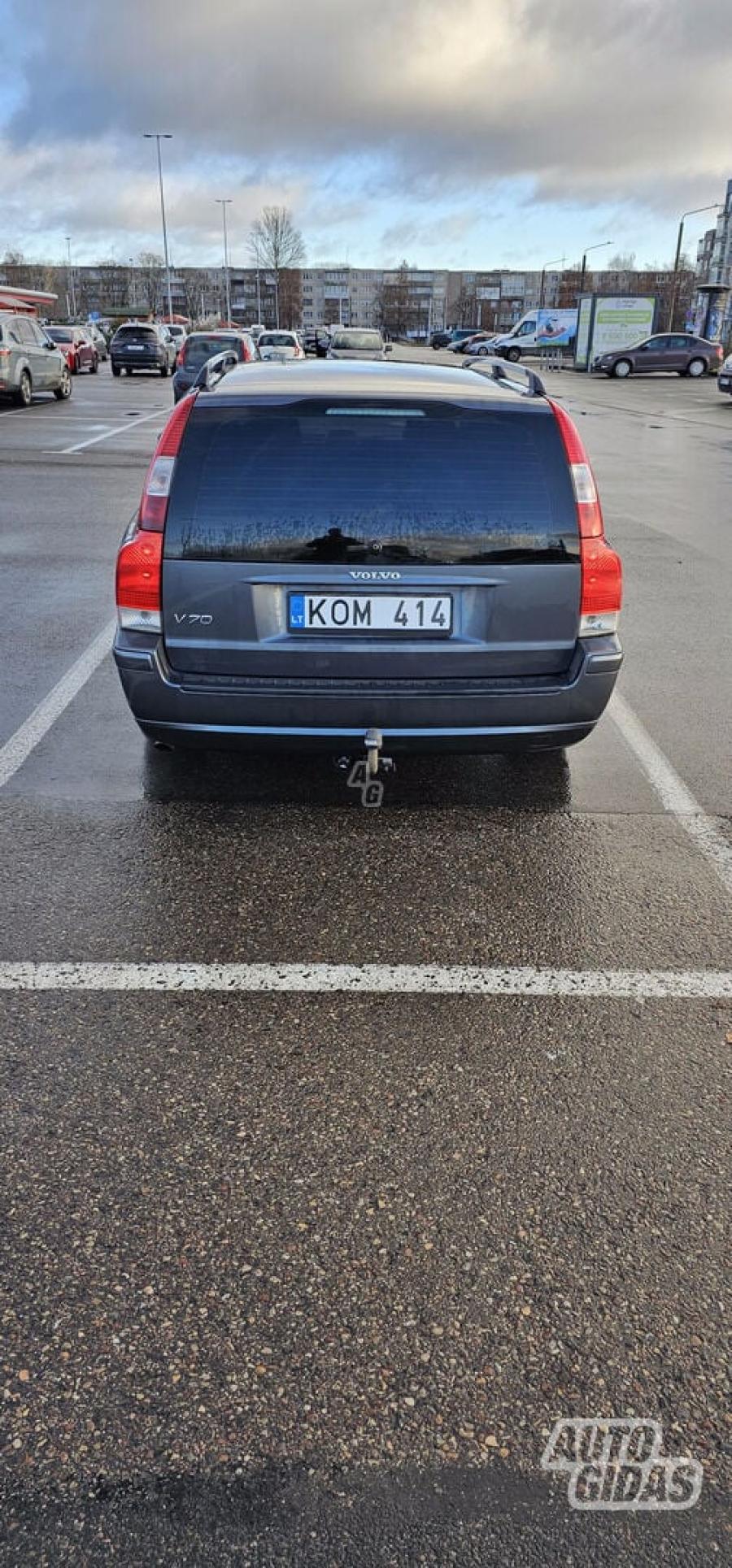 Pelēks Volvo V70 2007 Viļņa, ar dzinēja tilpumu 2.40 L un nobraukumu 400 tūkst. km par 2200 €, foto 3 vietnē AUTOMOTO.COM.LV