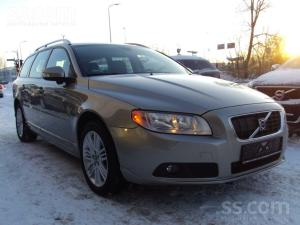 Pelēks Volvo V70 2007 Rīga, ar dzinēja tilpumu 2.40 L un nobraukumu 225 tūkst. km par 7000 €, foto 2 vietnē AUTOMOTO.COM.LV
